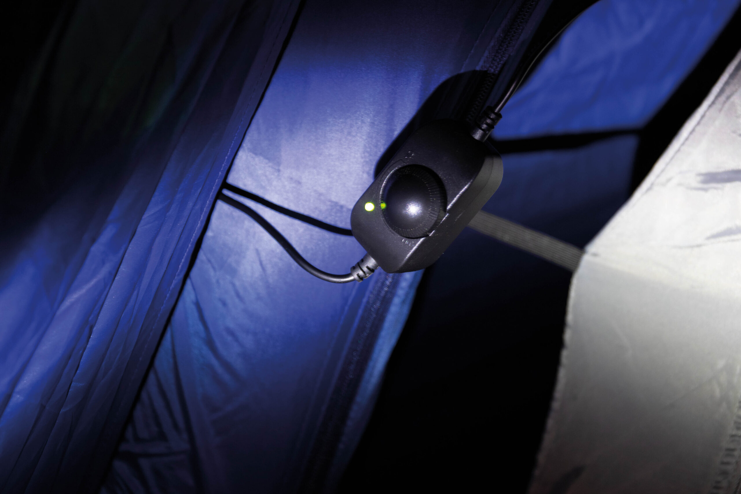 Maypole Awning / Tent Starter Dimmable LED Lighting Kit - 1.2m Length ...